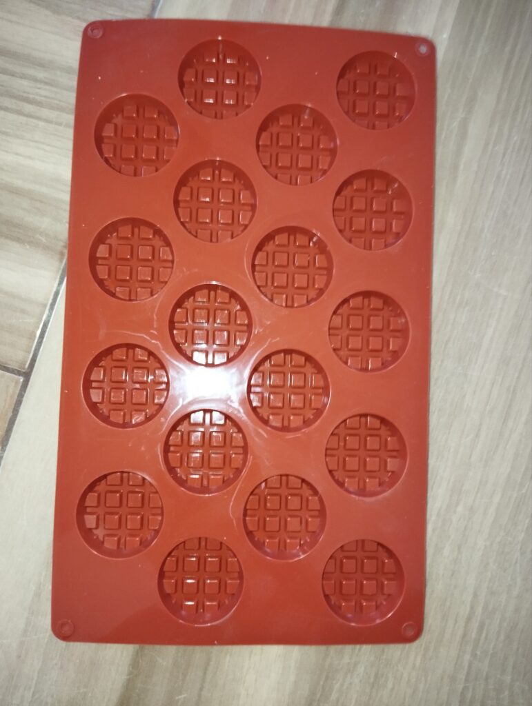 Mini Round Waffle Silicone Mold - Jmaivo House Ghana